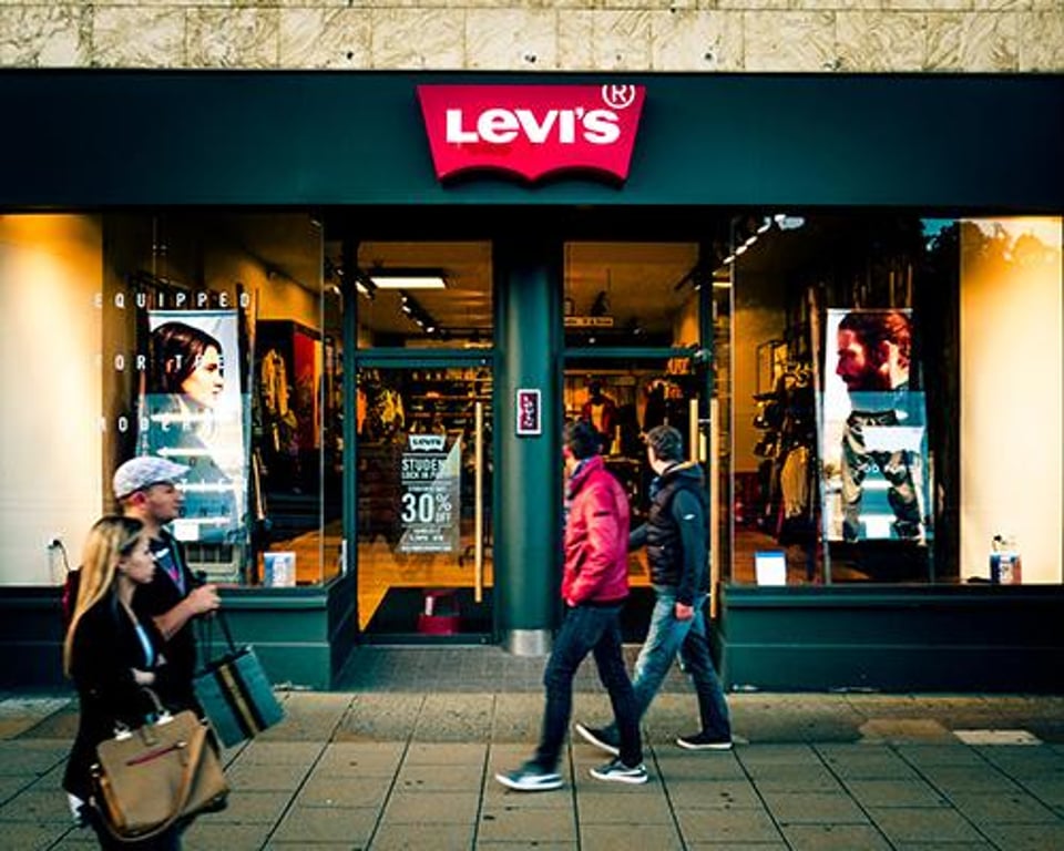 Levi’s DiCesari Lands on DataIQ 100 | Consumer Goods Technology