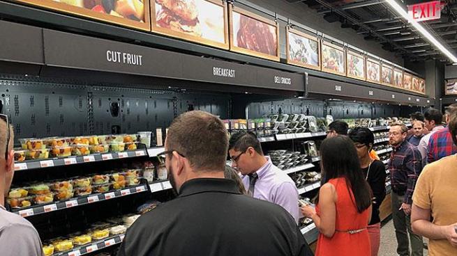 Amazon Go Debuts in Chicago | Consumer Goods Technology